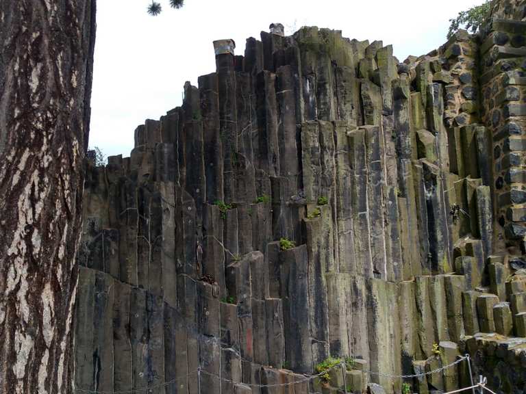 Denkmal Stolpener Basalt: Wanderungen und Rundwege | komoot