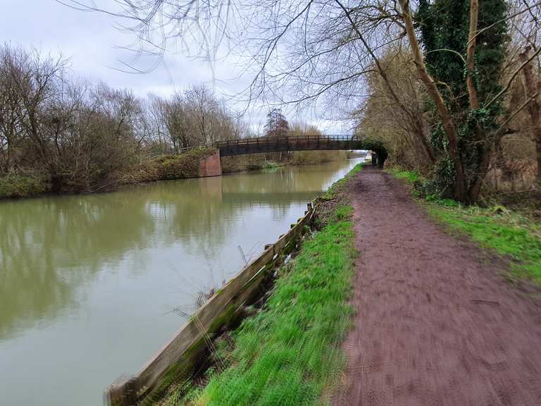 River Lee Navigation view Routes for Walking and Hiking | Komoot