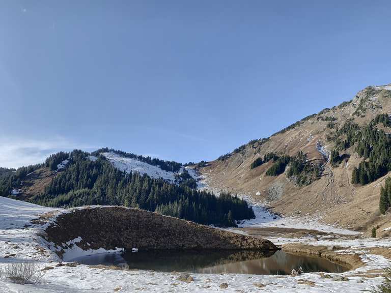 Spoon Lake – Cheam Peak loop from Bridal Falls | hike | Komoot