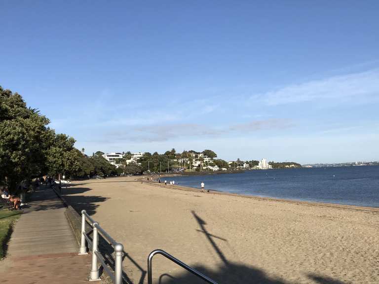 Tamaki Drive - Road Cycle Routes and Map | Komoot