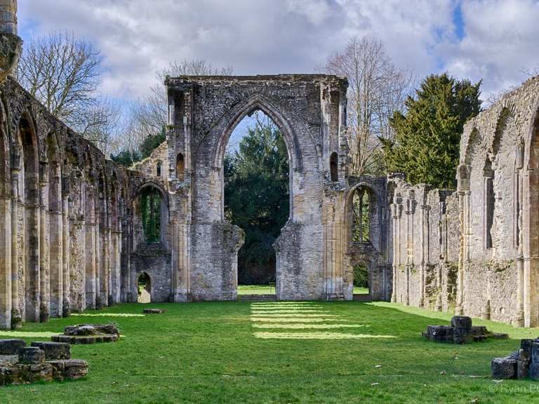 Town Quay to Hamble-le-Rice via Netley Abbey & Royal Victoria Country ...