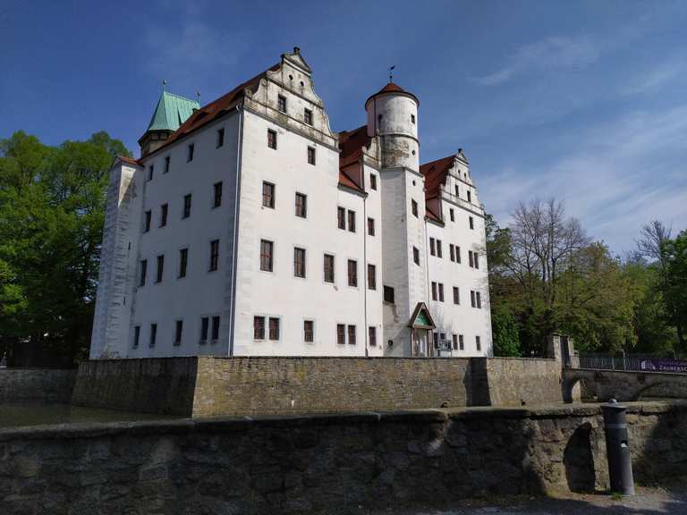 Schloss Schönfeld - Cycle Routes and Map | Komoot