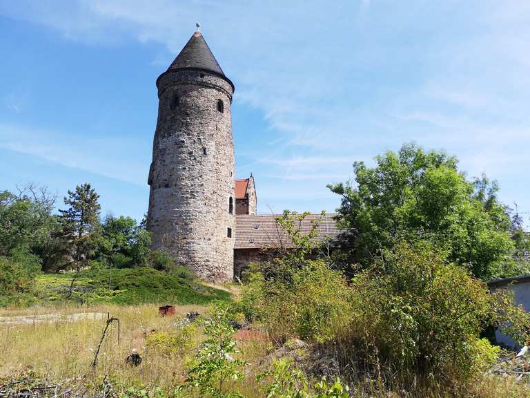 Schloss Hohenthurm : Radtouren und Radwege | komoot