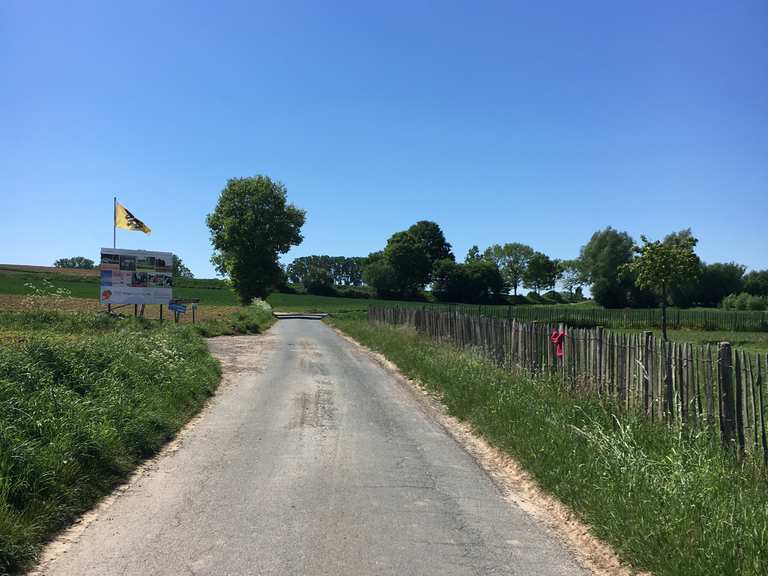 Perfect quiet road - Road Cycle Routes and Map | Komoot