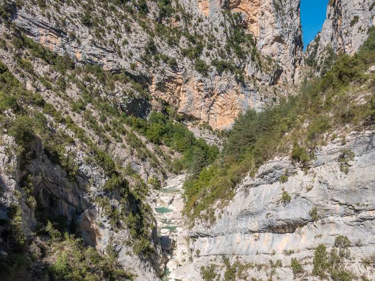 Clue d'Aiglun Road Cycle Routes and Map | Komoot