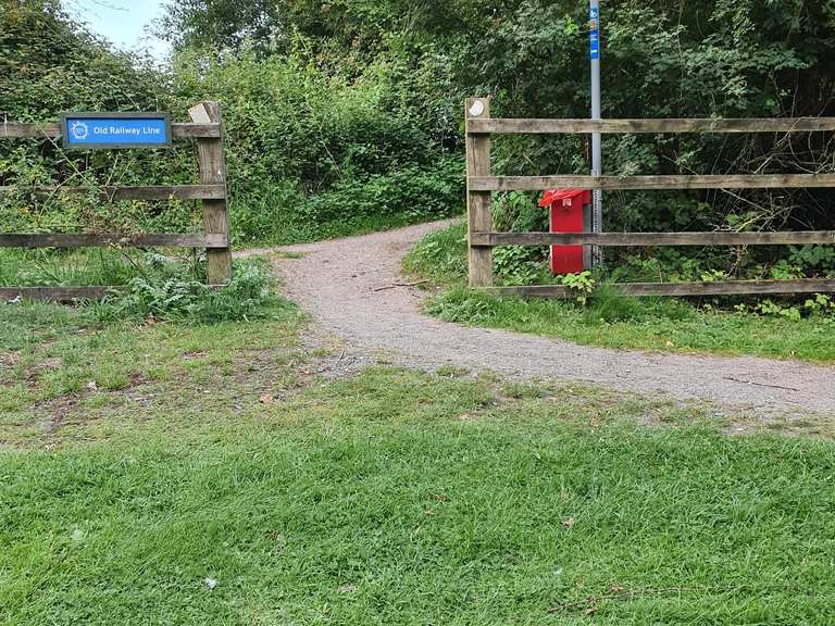 NCN Route 45: South Cerney to Cricklade Cycle Routes and Map | Komoot