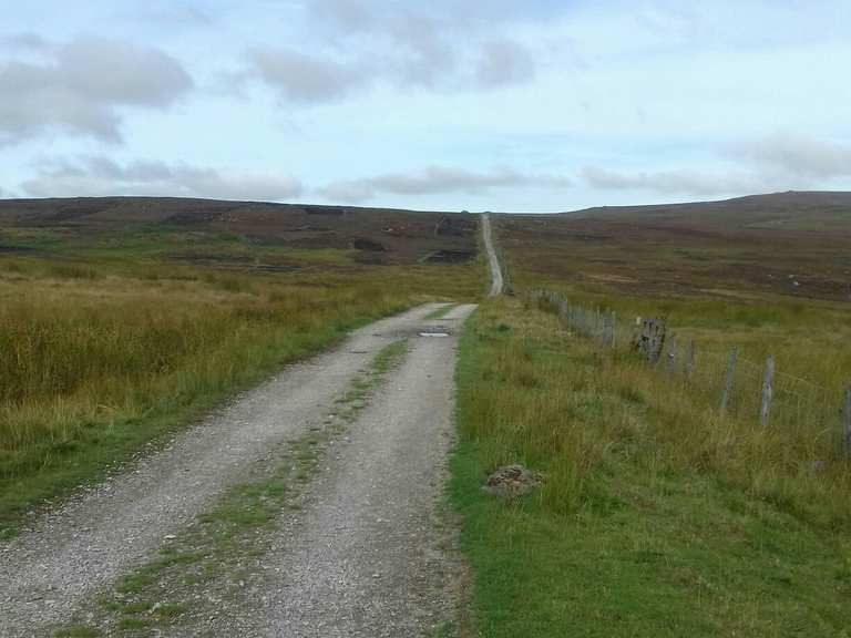 Stage 1: Skipton to Starbotton - The Yorkshire Dales 300 | mountain ...