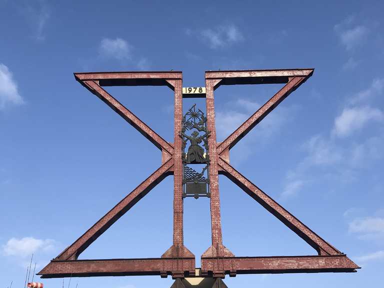 Moerdijkbrug en Monument - Road Cycle Routes and Map | Komoot