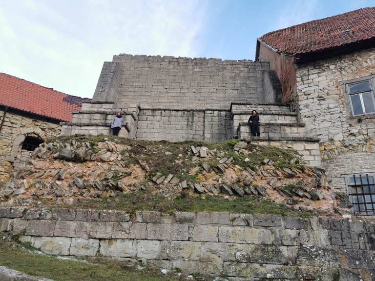 Burg Lohra (Touringen Stempelstelle Nr. 99) Routes for Walking and ...