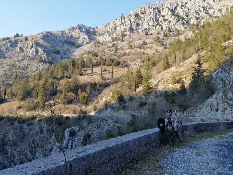 Gole del Melfa - tracciolino di Roccasecca : percorsi ciclabili | Komoot