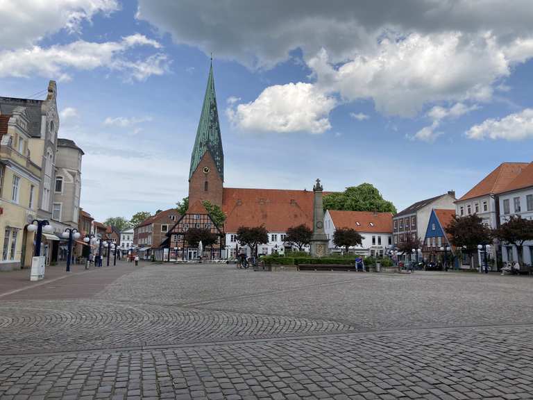 Marktplatz Eutin : Radtouren und Radwege | komoot