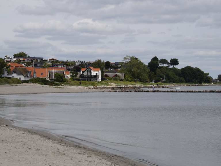 Hejlsminde Strand, bei Christiansfeld Routes for Walking and Hiking ...