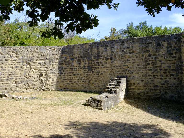 Château de Fallavier Routes for Walking and Hiking | Komoot