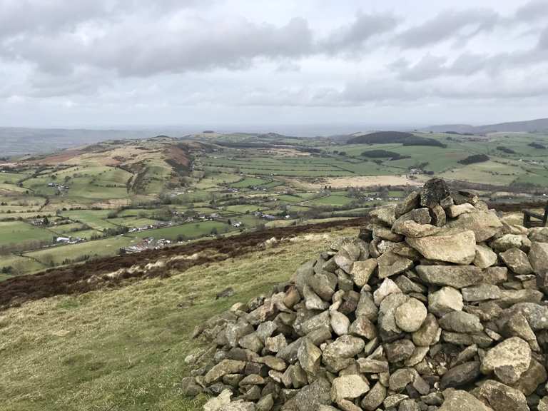 Corndon Hill summit trig point and cairn – Hikes & How to Get There ...