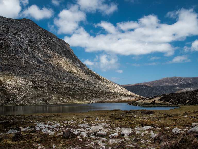 View of the Mourne Mountains – Slieve Binnian loop from Annalong | hike ...