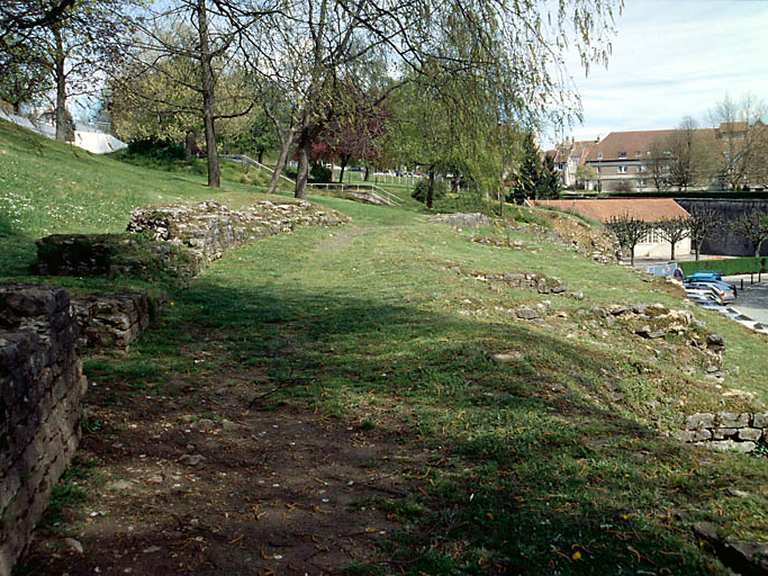 Besançon — Avanne, boucle par le centre-ville et le long du Doubs ...