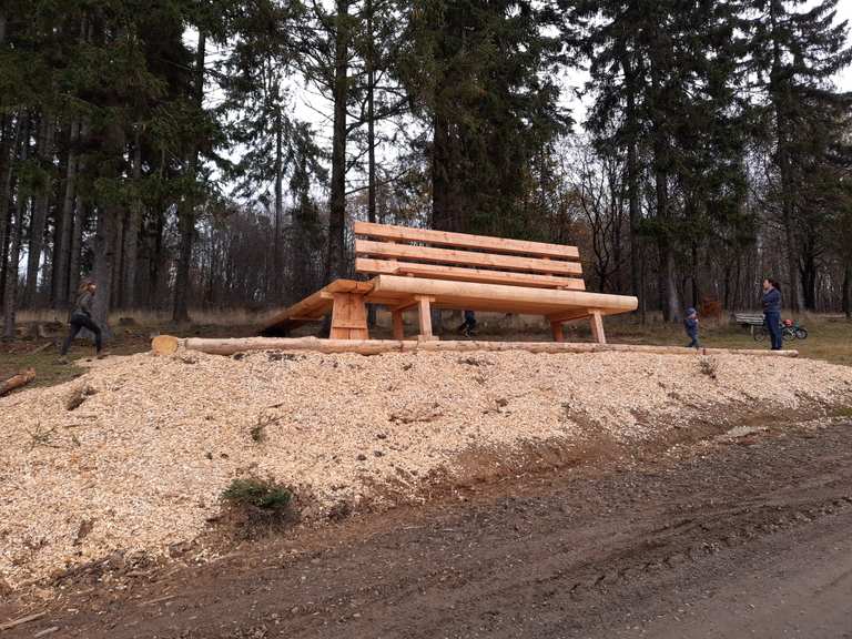 XXL-Bank: Wanderungen und Rundwege | komoot