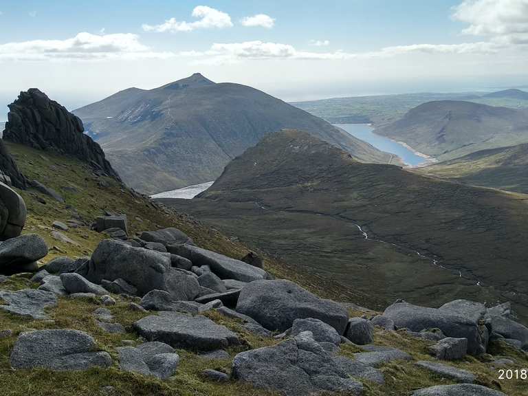Slieve Bearnagh Routes for Walking and Hiking | Komoot