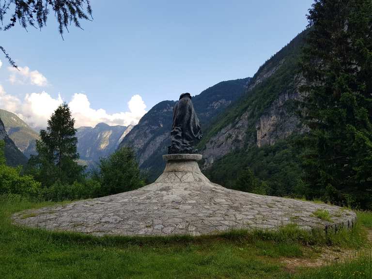 Kugy Statue and viewpoint Routes for Walking and Hiking | Komoot