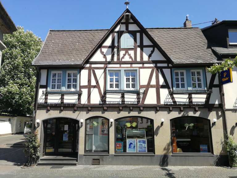 Historischer Ortskern von Erpel am Rhein : Radtouren und Radwege | komoot