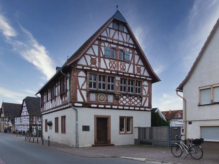 Historic Town Hall Büttelborn - Cycle Routes and Map | Komoot
