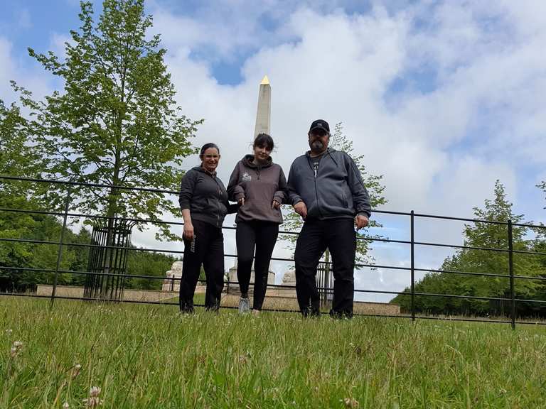 Tusmore Park Obelisk Routes for Walking and Hiking | Komoot