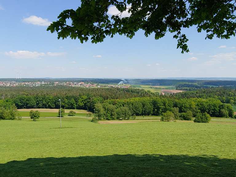 Hohenberg mit Jakobuskirche Routes for Walking and Hiking | Komoot