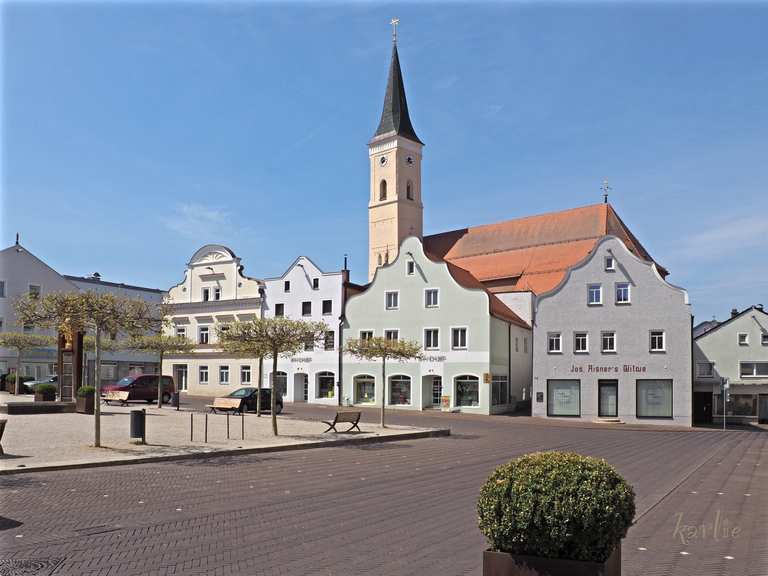 Marktplatz Frontenhausen : Radtouren und Radwege | komoot