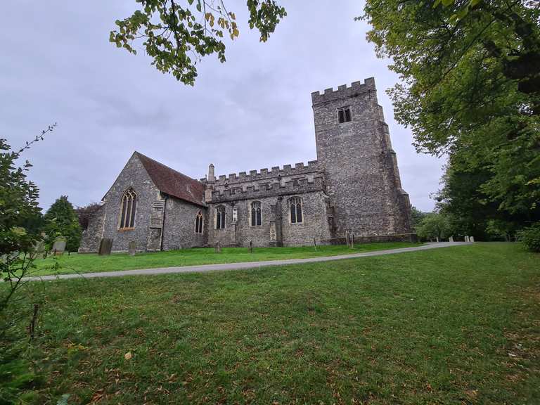 Chilham Square – St Mary's Church loop from Chilham | hike | Komoot