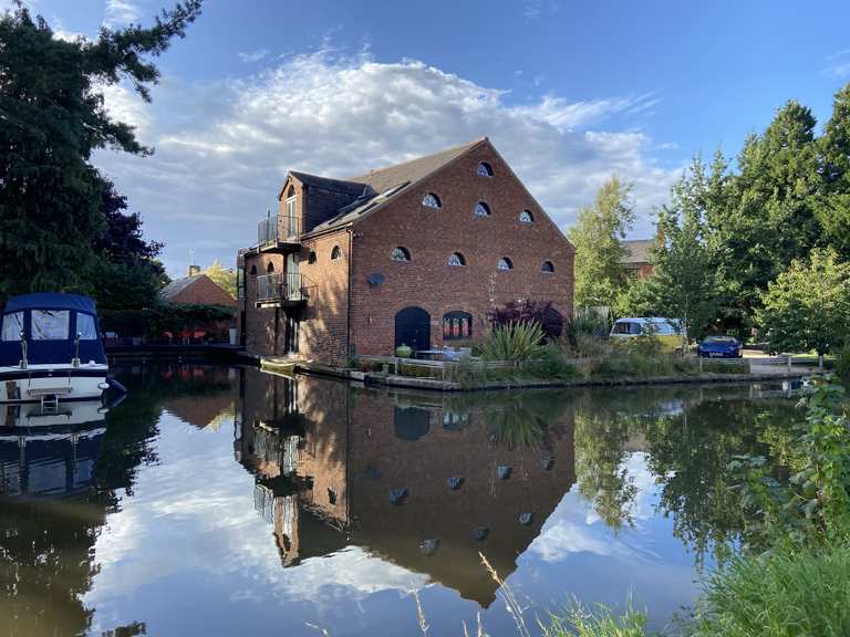 Shardlow Wharf Routes for Walking and Hiking | Komoot