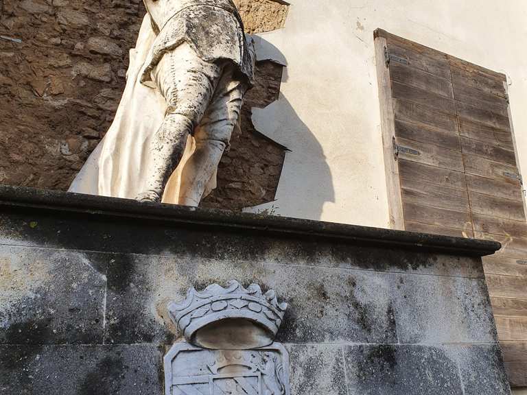 Statua F. Caracciolo 1669, Girifalco - Cycle Routes and Map | Komoot