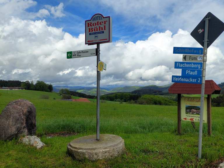 Über Hofstetten zur Heidburg - Road Cycle Routes and Map | Komoot