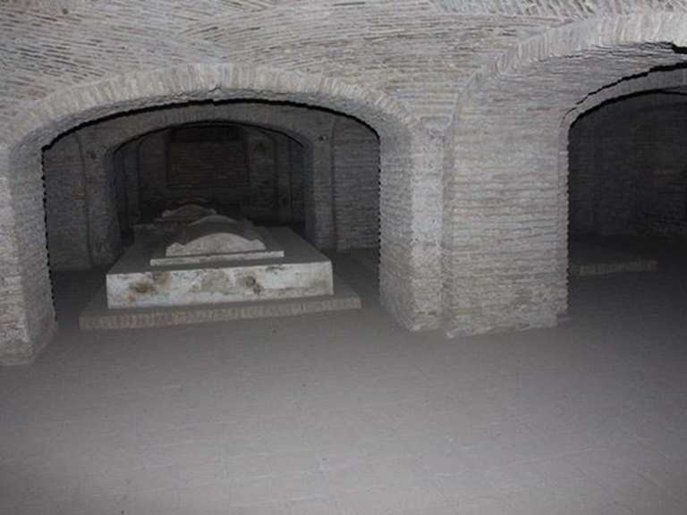 Timur Shah Durrani Grabmal - Timur Shah Durrani Grabmal: Rennradfahren ...