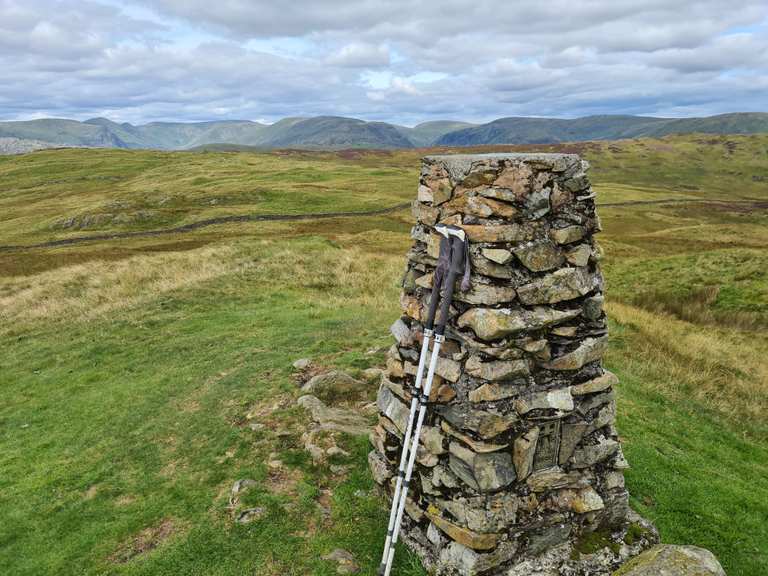 Brunt Knott & Hugill Fell loop from Staveley — Lake District National ...