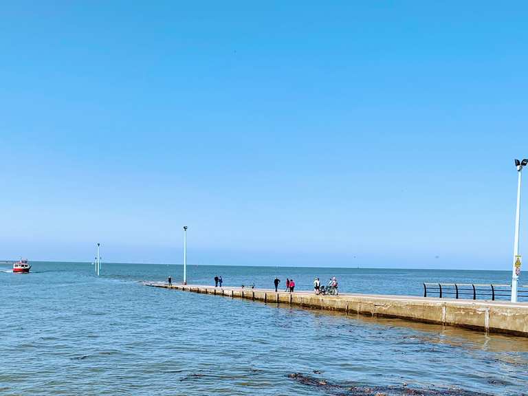 The Wyre Way Fleetwood Peninsula Loop from Knott End | hike | Komoot