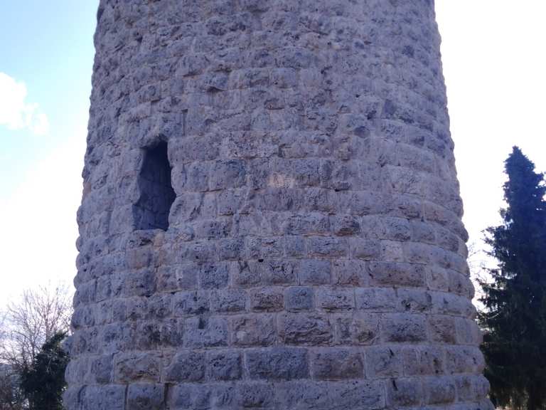 Burg Stein zu Altmannstein: Wanderungen und Rundwege | komoot