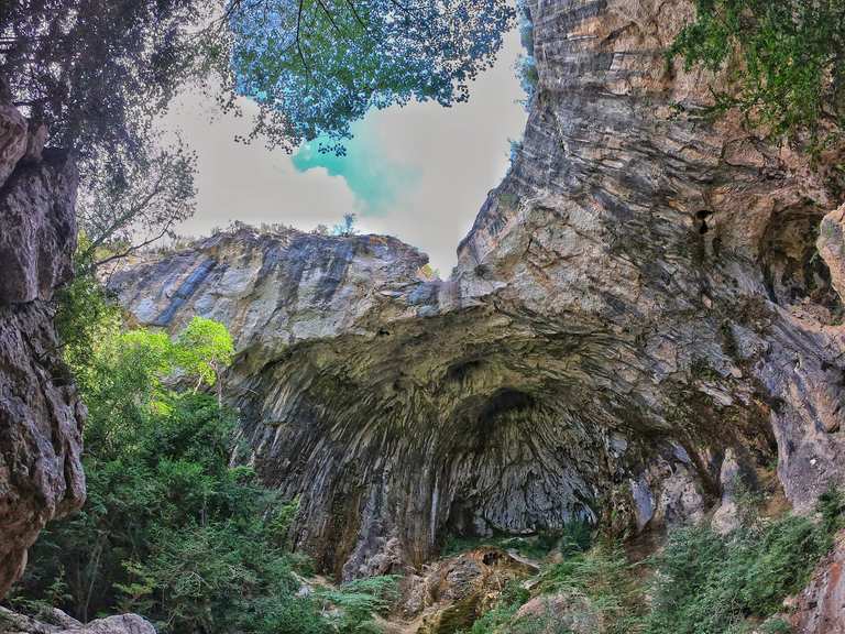 Cova de les Gralles: Rutas de senderismo y caminatas | Komoot