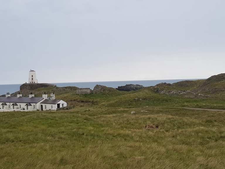 Tŵr Mawr Lighthouse – Hiking & Cycling Routes | Komoot