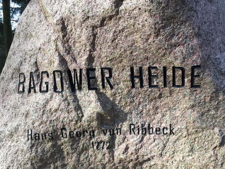 Gedenkstein für Hans Georg von Ribbeck: Wanderungen und Rundwege | komoot