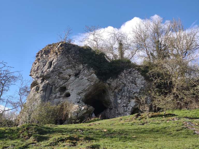 Thor's Cave to Ecton Hill loop — Peak District National Park | hike ...