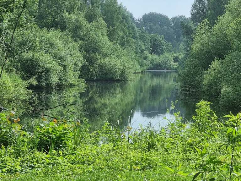 Provinciaaldomein Het Leen (Eeklo) fietsroutes en kaart | Komoot