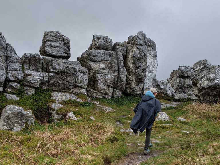 Menez Kador - Itinéraires de rando et marche | Komoot