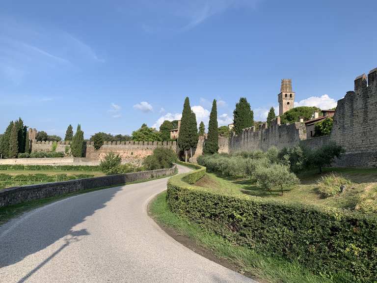 Castello di Collalto – Castello di San Salvatore giro ad anello con ...