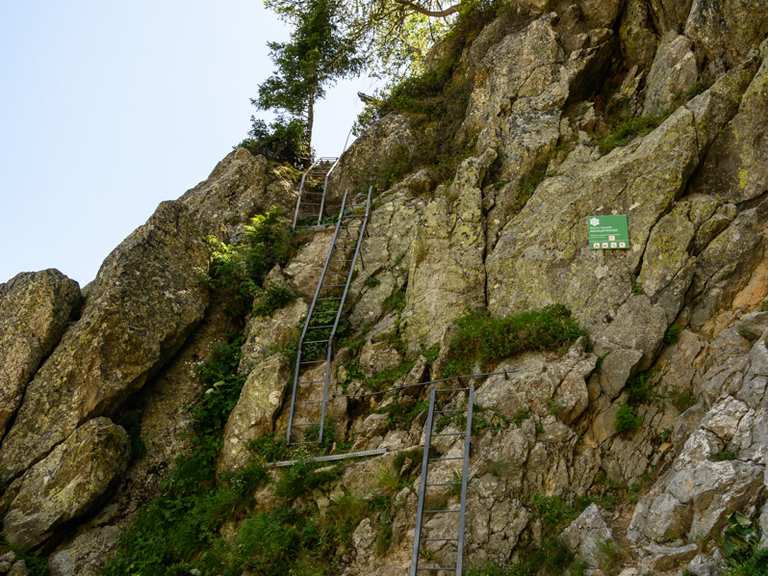 From Flégère to the col des Montets via lac Blanc — Chamonix-Mont-Blanc ...