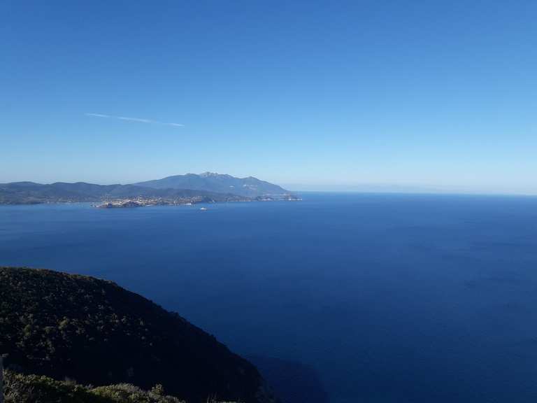Vista dal Semaforo di Monte Grosso: percorsi escursionistici e trekking ...