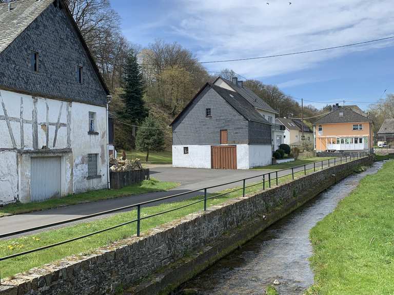 Kirche Krummenau: Wanderungen und Rundwege | komoot