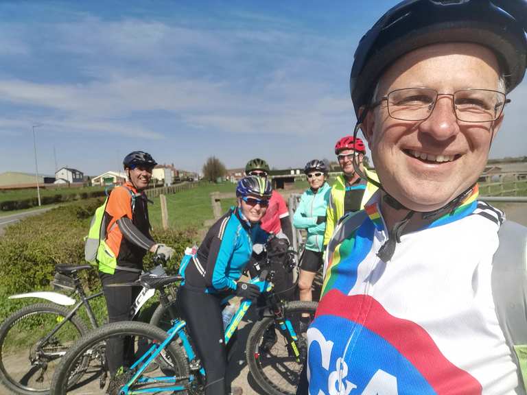 Rhubarb triangle farm shop - Mountain Bike Trails & Tracks | Komoot