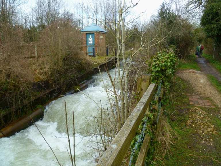 Allbrook Lock Routes for Walking and Hiking | Komoot