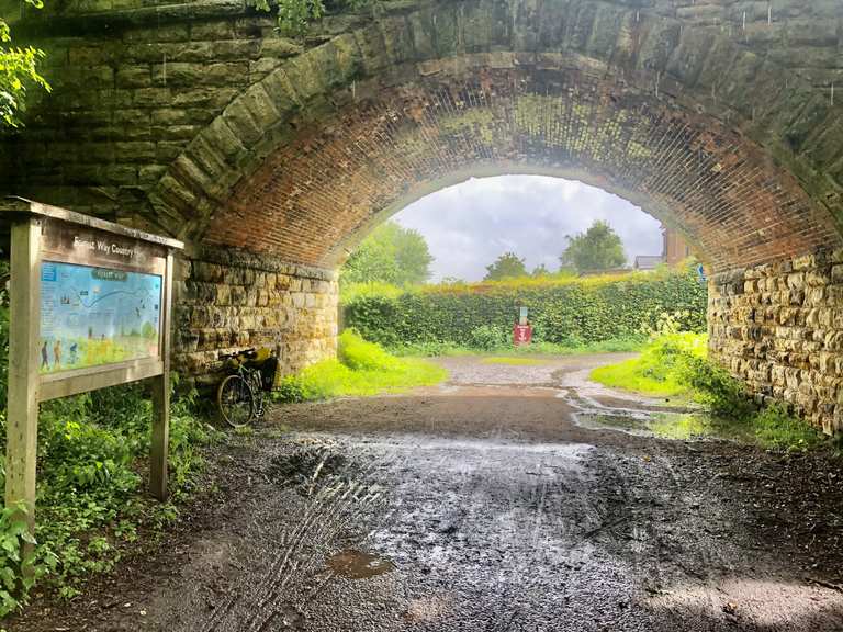 Hartfield station (Just the platform left 😢) - Cycle Routes and Map ...