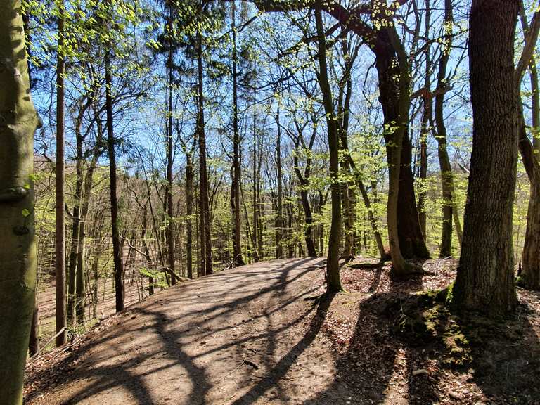 Bistal - Cycle Routes and Map | Komoot